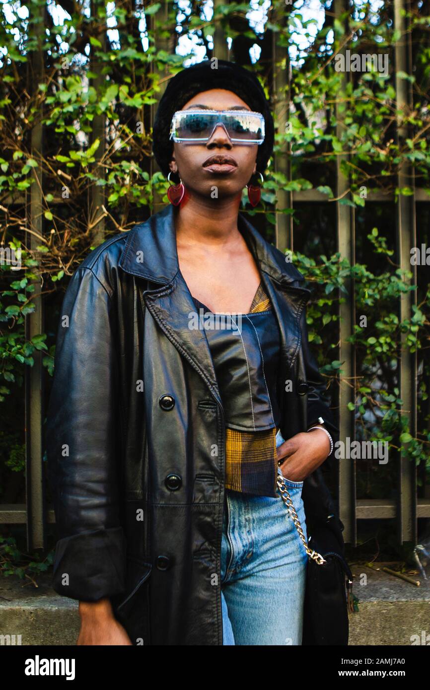 Milano fashion model hi-res stock photography and images - Alamy