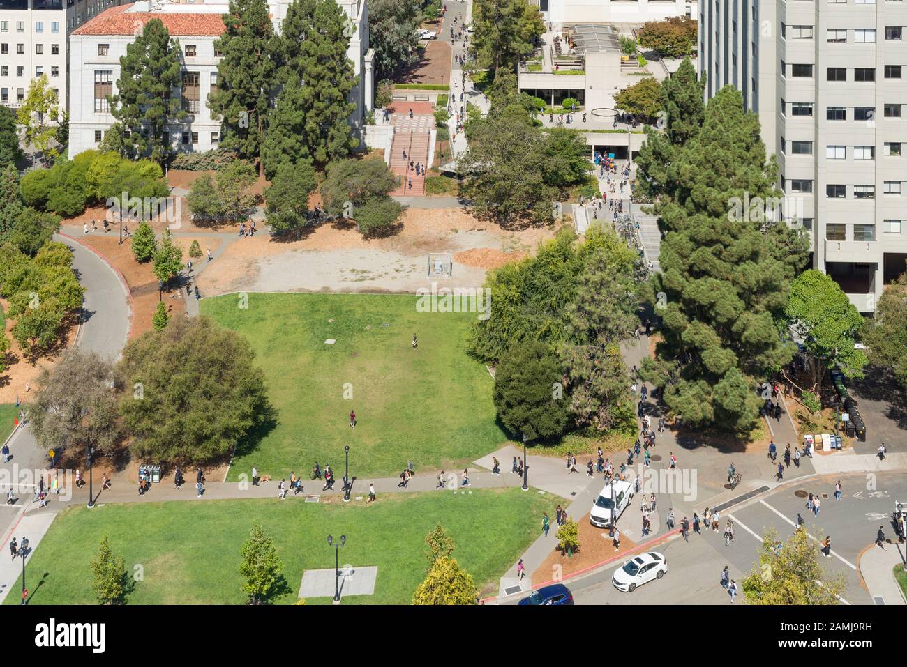 Cal student hi-res stock photography and images - Alamy