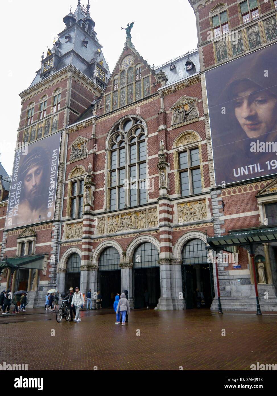 The exterior of the Rijksmuseum in Amsterdam, Netherlands Stock Photo ...