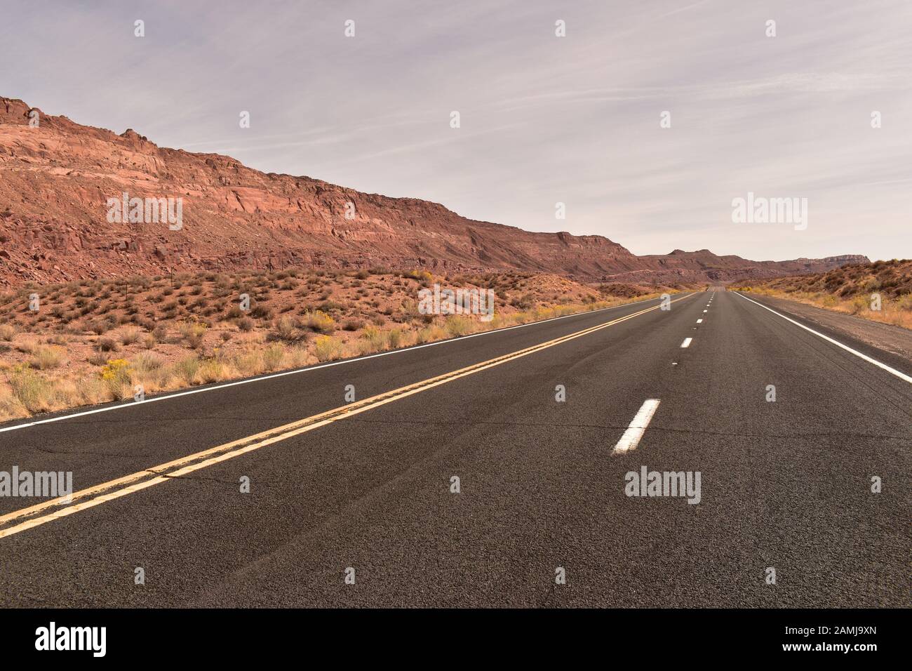 Open highway hi-res stock photography and images - Alamy