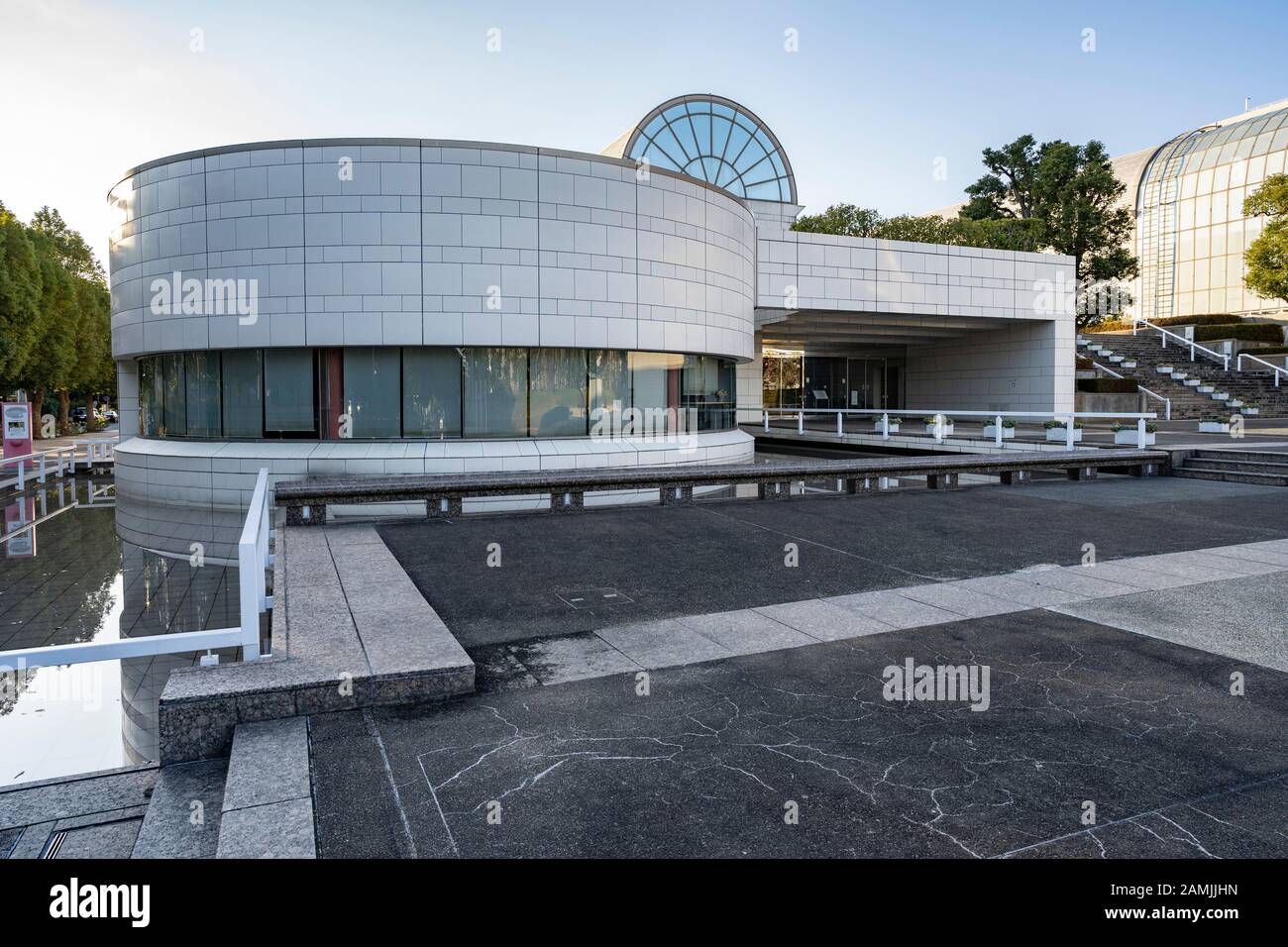 The Hiratsuka museum of Art, Hiratsuka City, Kanagawa Prefecture, Japan ...
