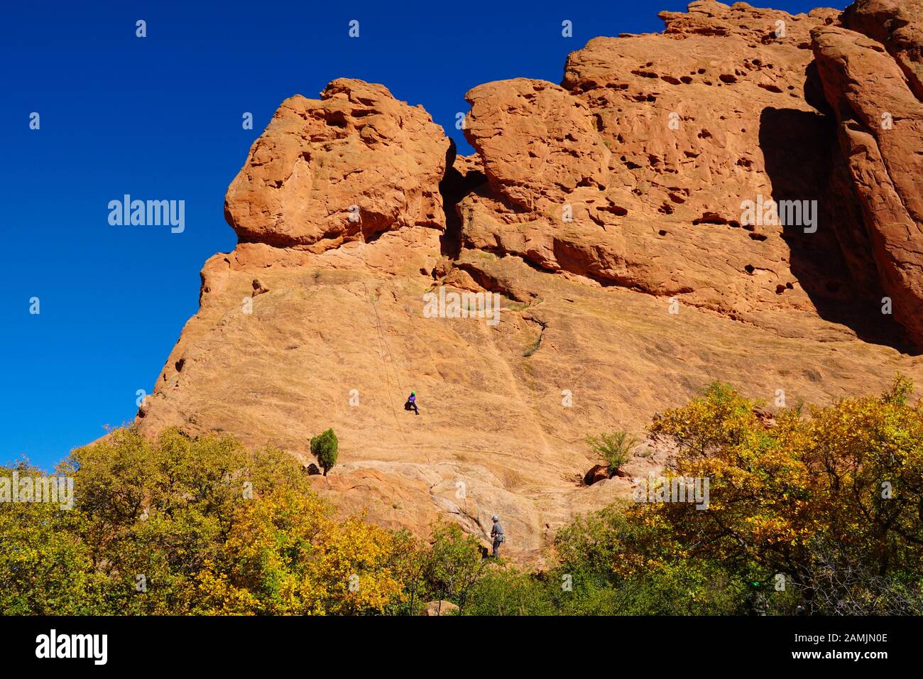 Climbing landscapes hi-res stock photography and images - Alamy