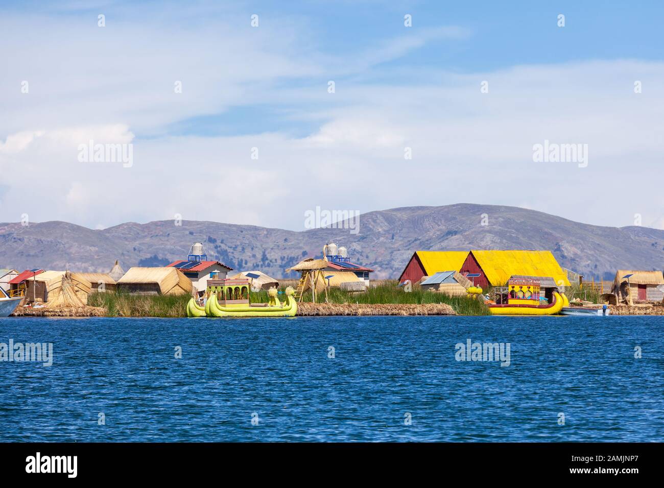 Traditional reed house on floating hi-res stock photography and images ...