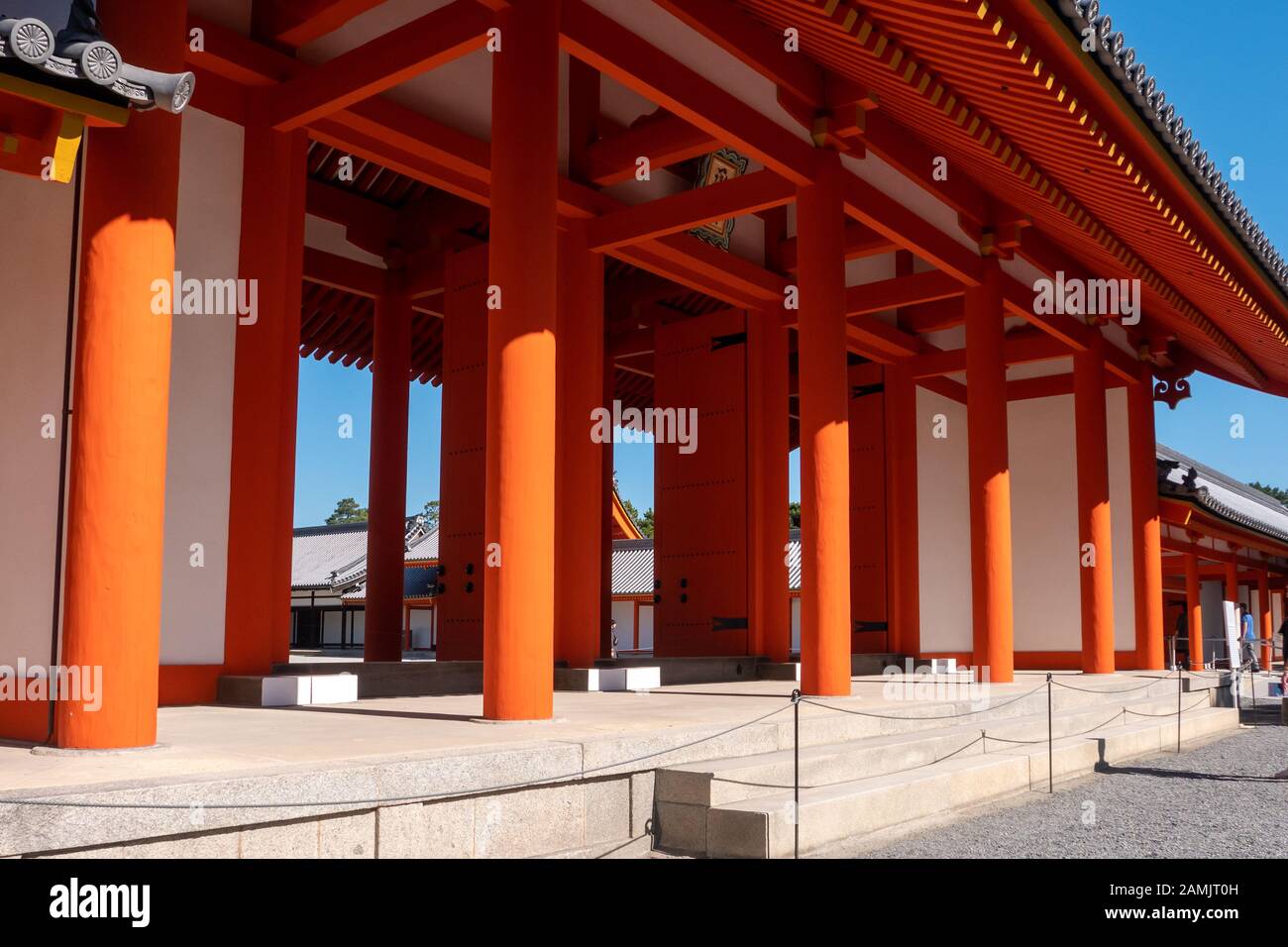 Kyoto imperial palace wooden gate hi-res stock photography and images ...