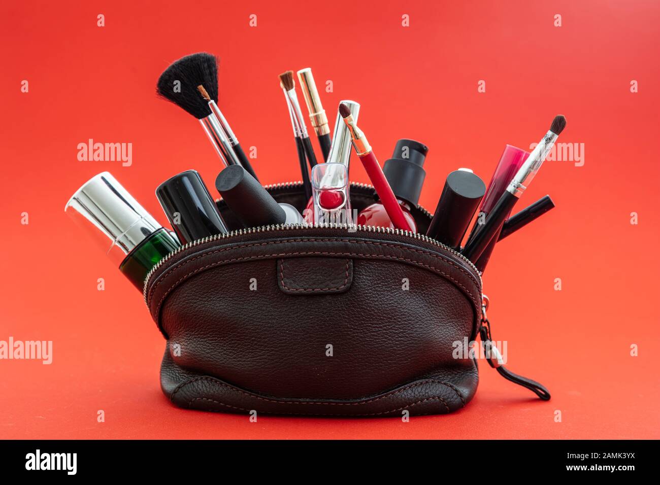 Cosmetics bag hi-res stock photography and images - Alamy