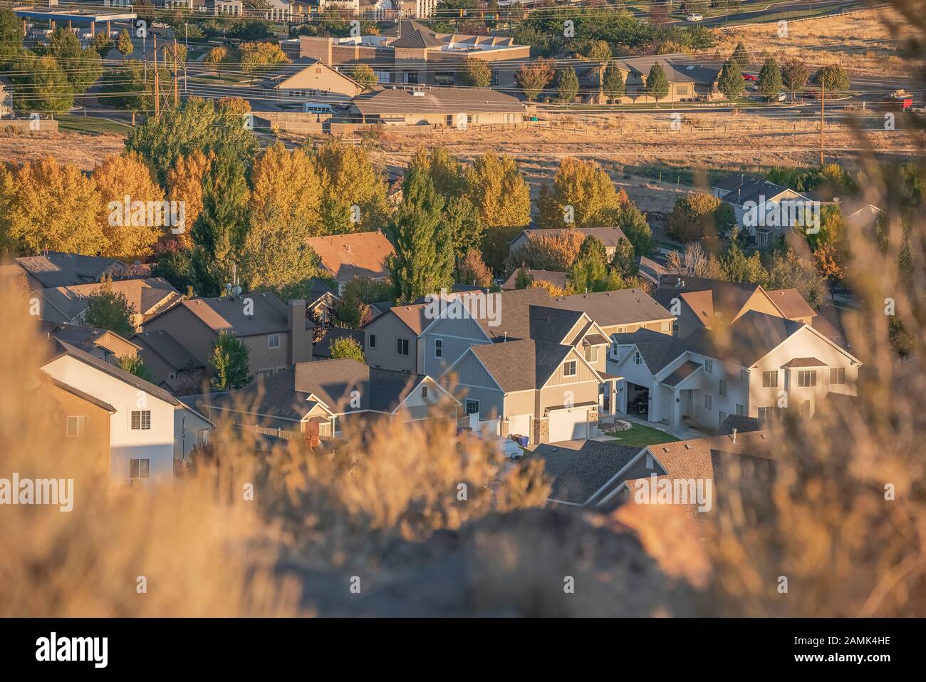 Driveway modern suburb houses sunset hi-res stock photography and ...