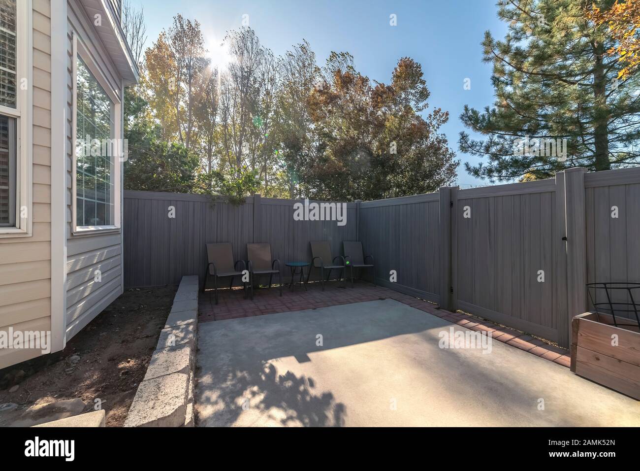 Enclosed yard hi-res stock photography and images - Alamy