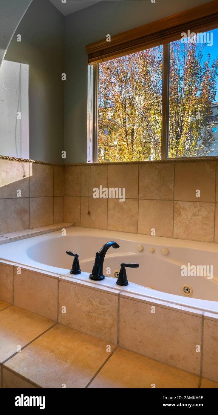 Sunken bath hi-res stock photography and images - Alamy