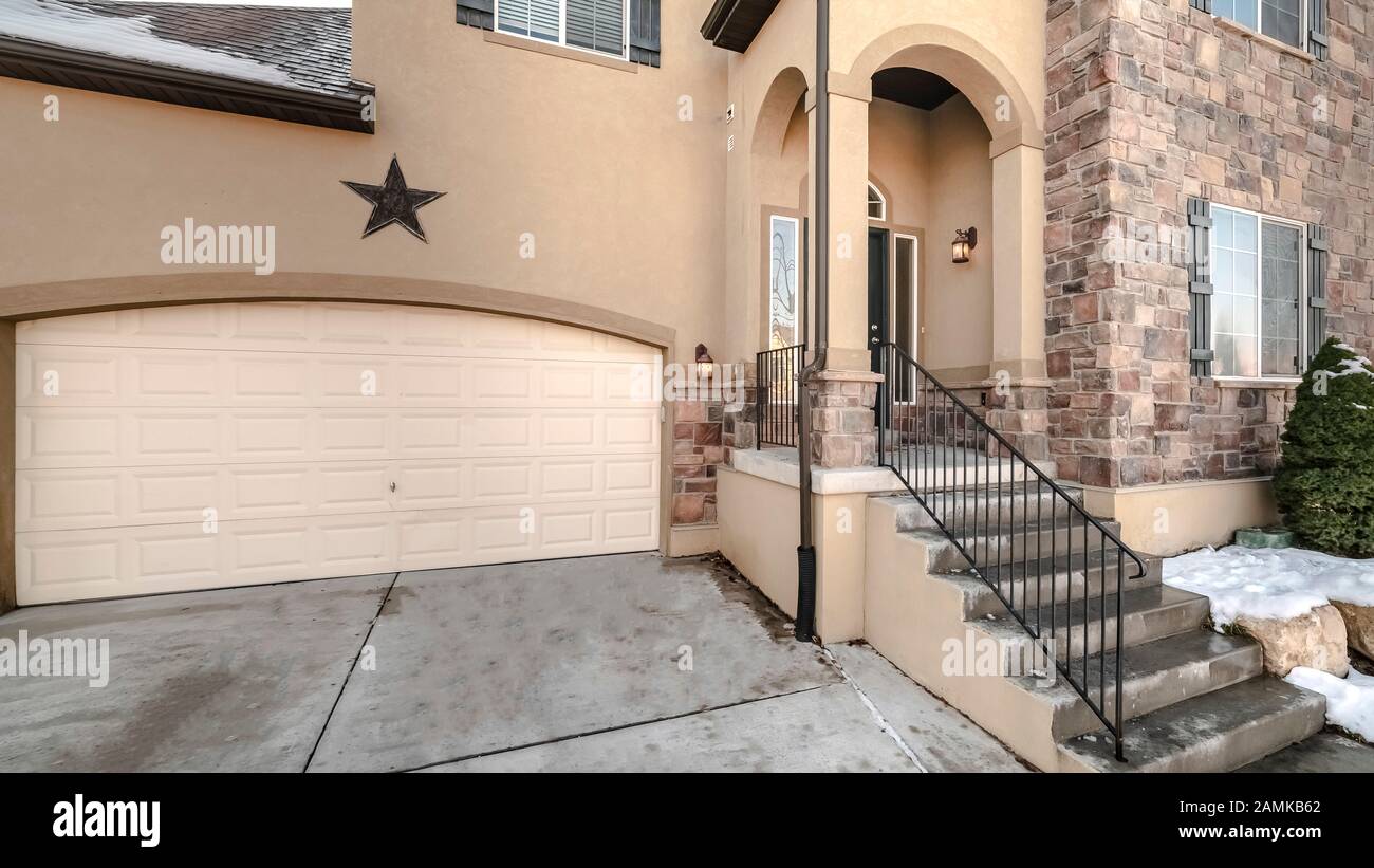 Panorama frame Steps to a house door with winter snow Stock Photo - Alamy