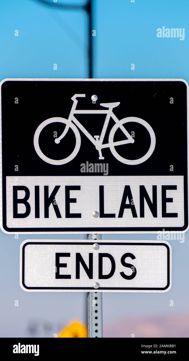 Vertical Warning traffic sign for the end of a Bike lane Stock Photo ...