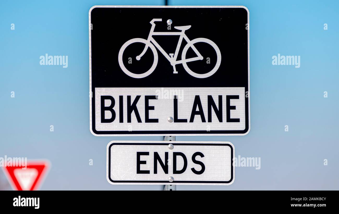 Panorama frame Warning traffic sign for the end of a Bike lane Stock ...