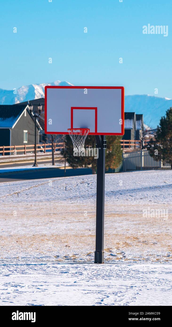Baseball in grass vertical hi-res stock photography and images - Alamy