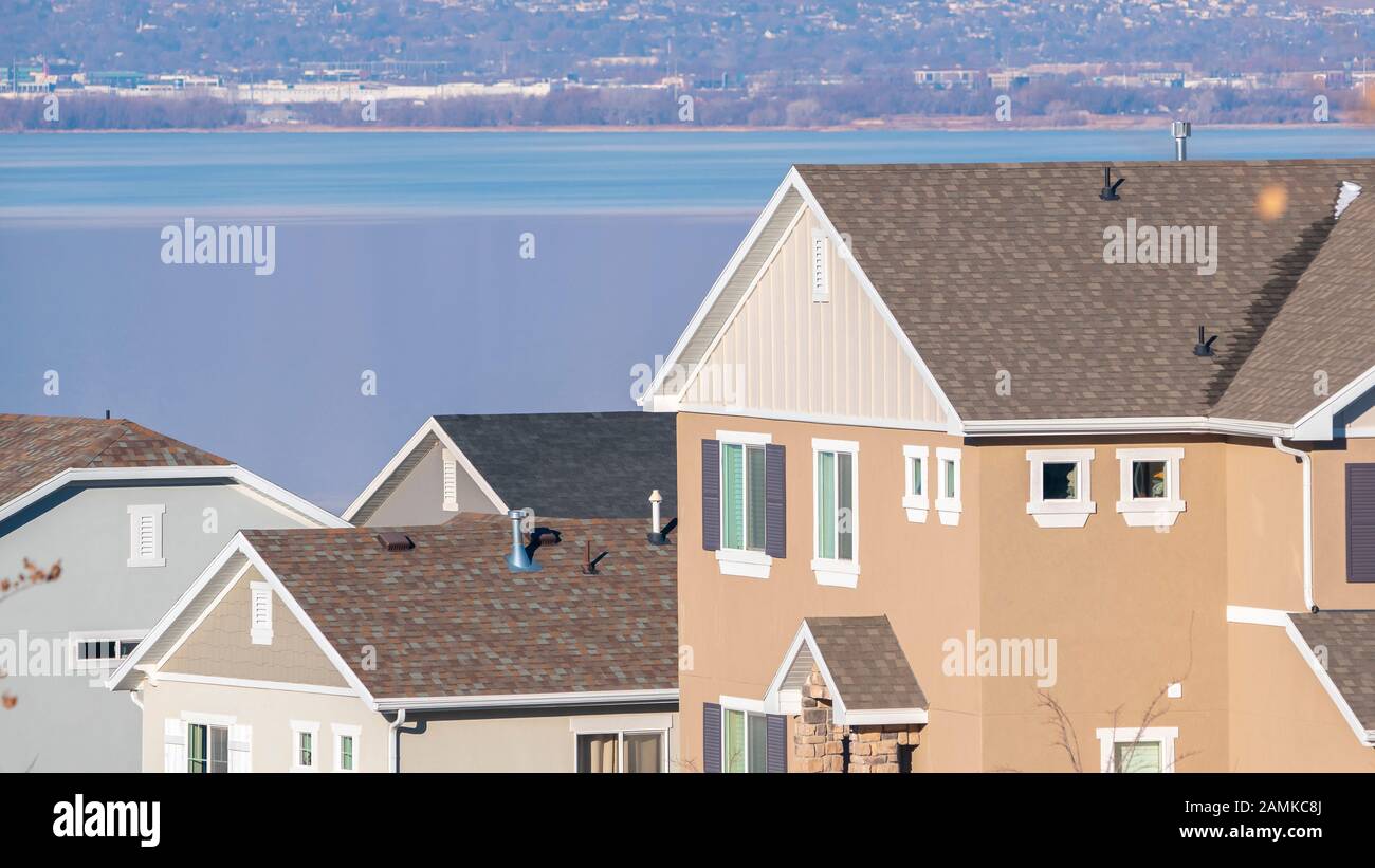Panorama frame View on the street with houses against the lake Stock ...