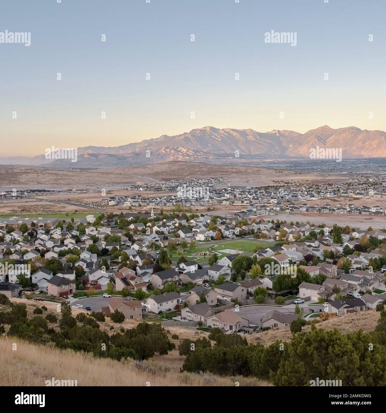 Square Overview of the Utah Valley at sunrise Stock Photo - Alamy