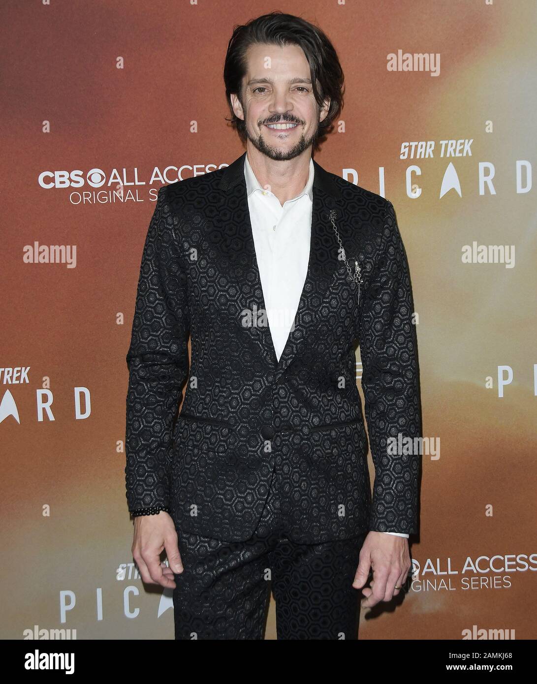 Los Angeles, USA. 13th Jan, 2020. Jonathan Del Arco arrives at the CBS ...