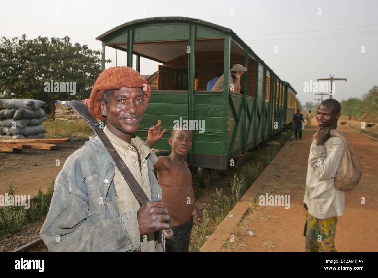 BENIN' S TRAIN JOURNEY BACK IN TIME Stock Photo - Alamy