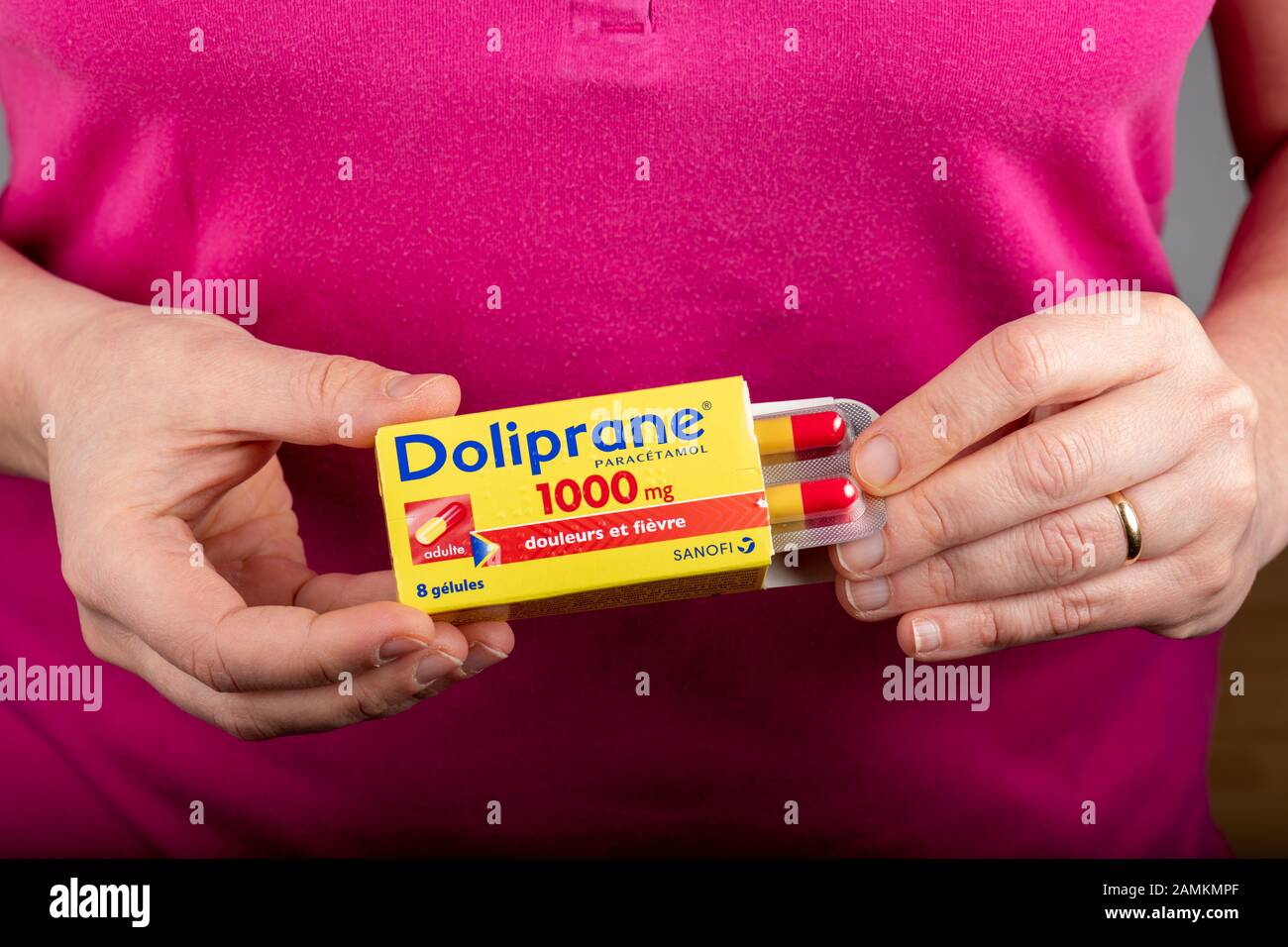 Doliprane hi-res stock photography and images - Alamy