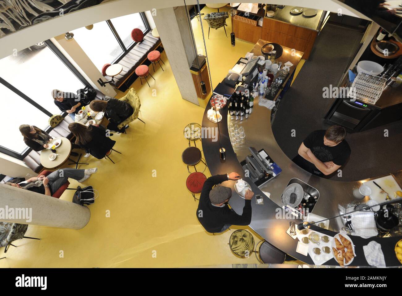 The "Glockenbach" in Müllerstrasse in the Glockenbach quarter is a day ...