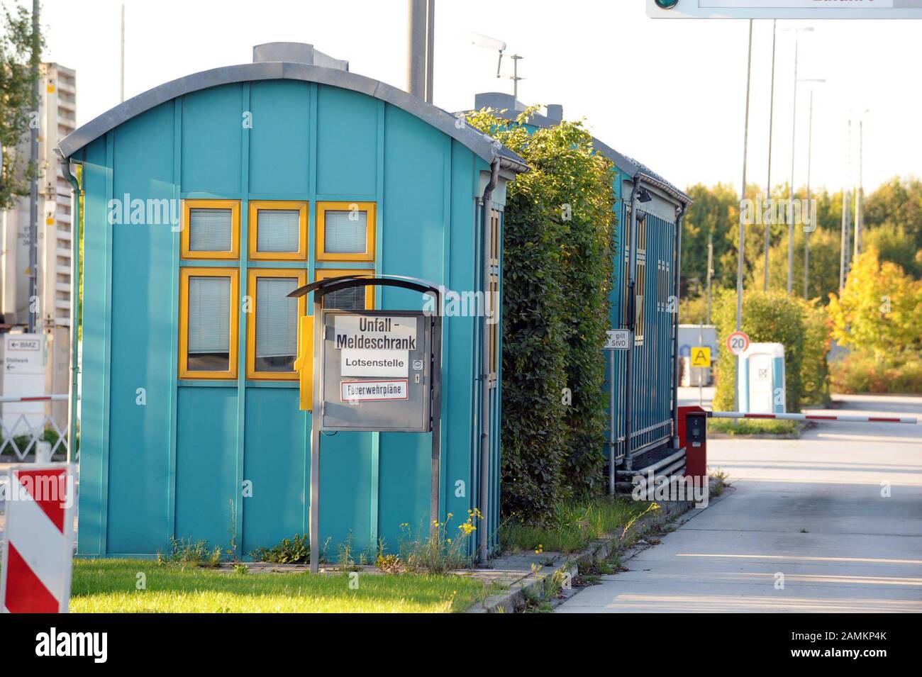 Transshipment hi-res stock photography and images - Alamy