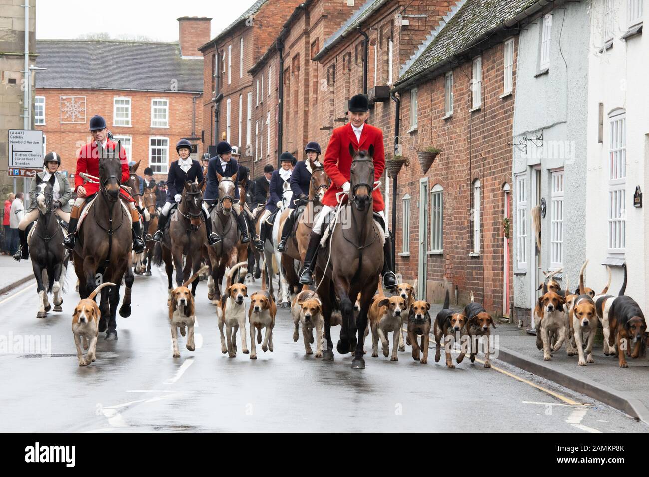 The Boxing day meet of Atherstone Hunt taking place in the Market ...