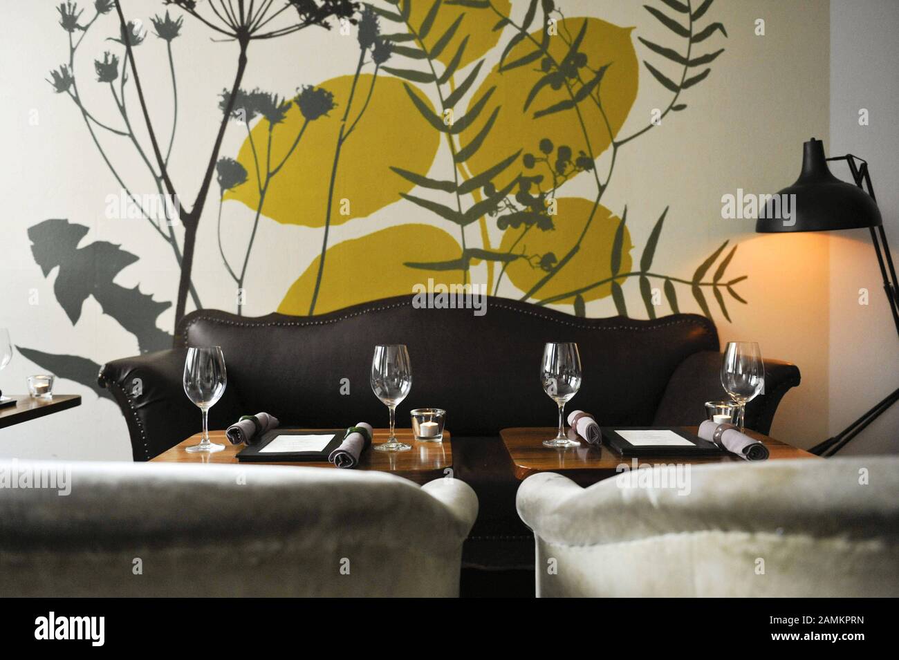 Interior view of the bar "Freebird" in the Nordendstrasse in Munich ...