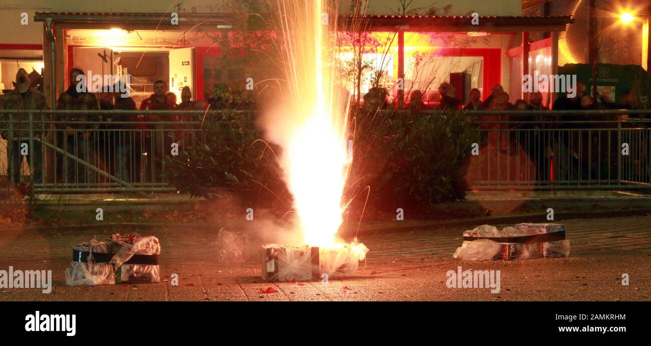 The pyrotechnician couple Norbert and Erika Stöcklin from Munich ...
