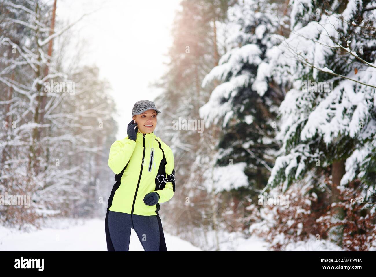Take winter clothing hi-res stock photography and images - Alamy