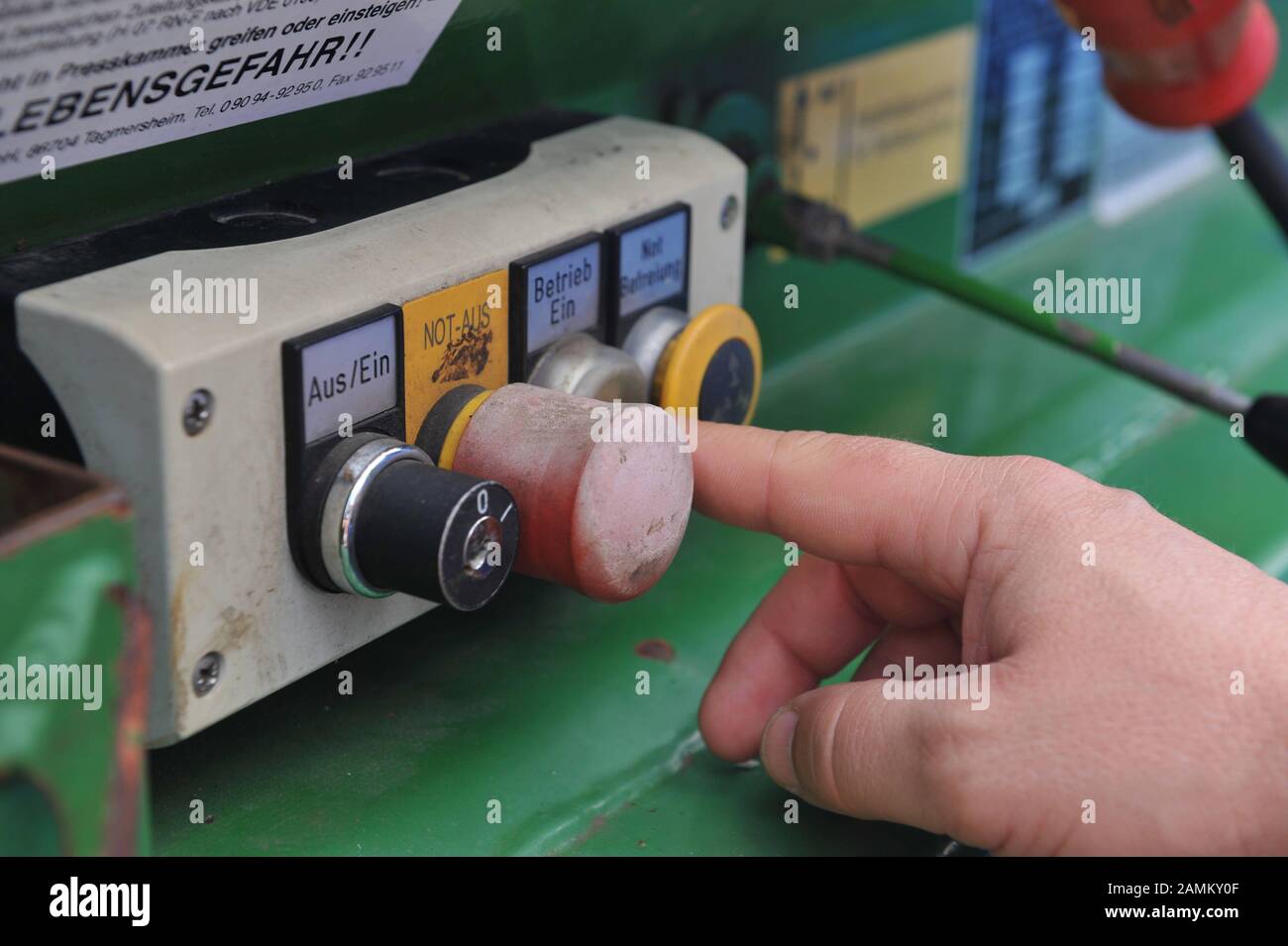 Button for operating the waste compactor in the Schwabing hospital ...