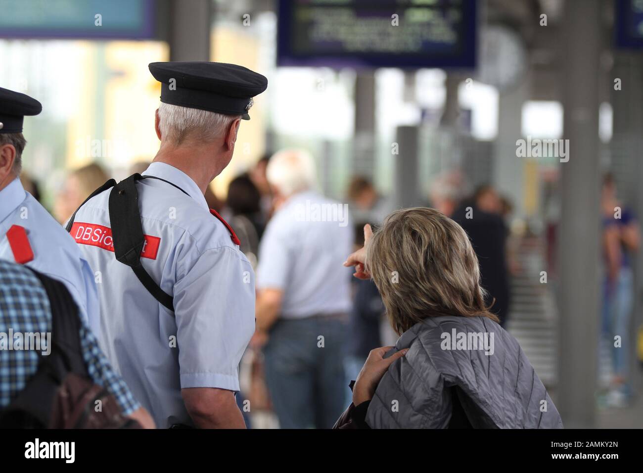 Disturbance at the Munich S-Bahn due to damage to the overhead line ...