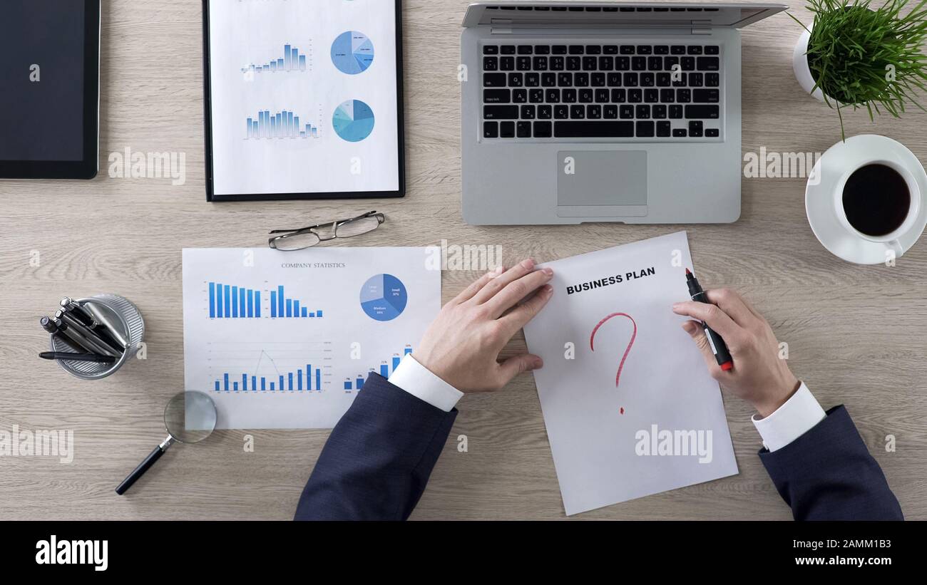 General manager drawing question mark hi-res stock photography and ...