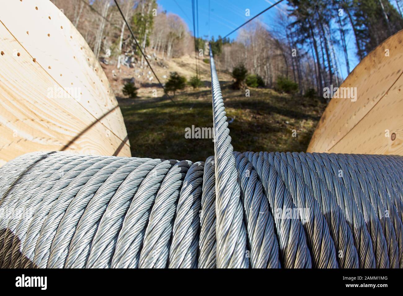 Hauling cable hi-res stock photography and images - Alamy