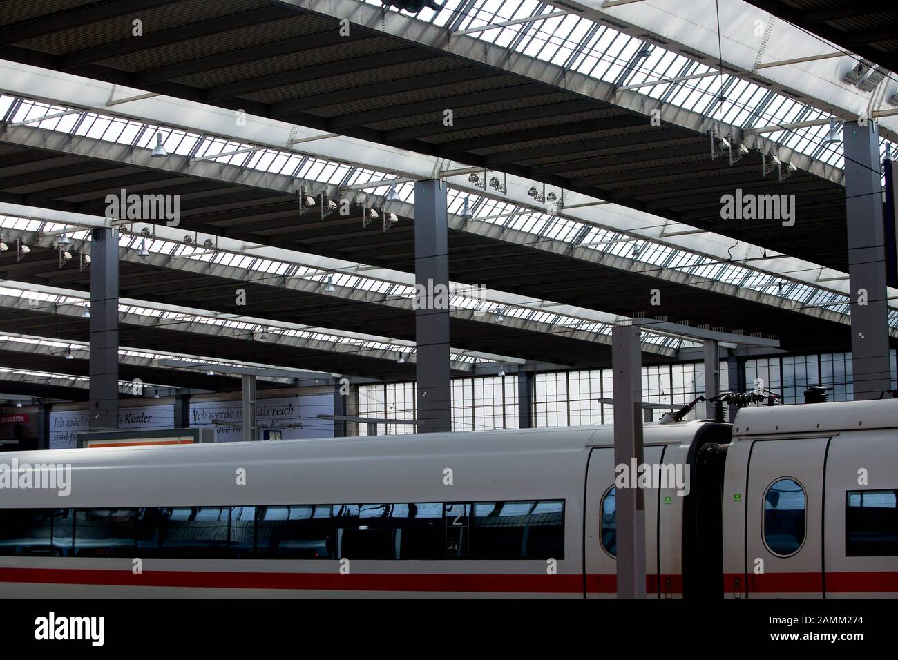 Construction munich train station hi-res stock photography and images ...