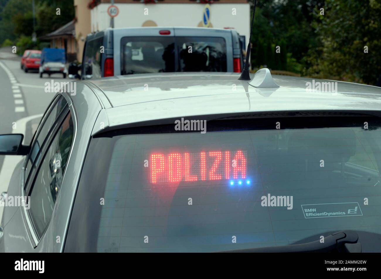 Foreign car police hi-res stock photography and images - Alamy
