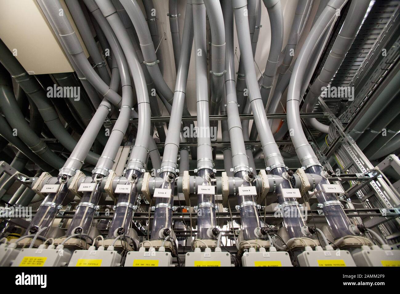 Hospital pneumatic tube system hi-res stock photography and images - Alamy