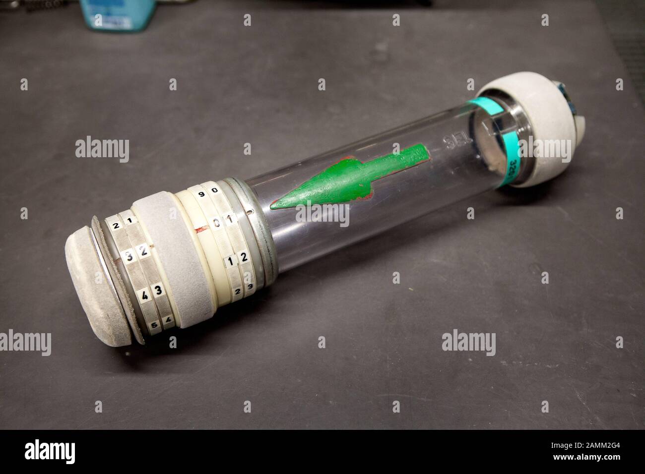 Pneumatic tube hi-res stock photography and images - Alamy