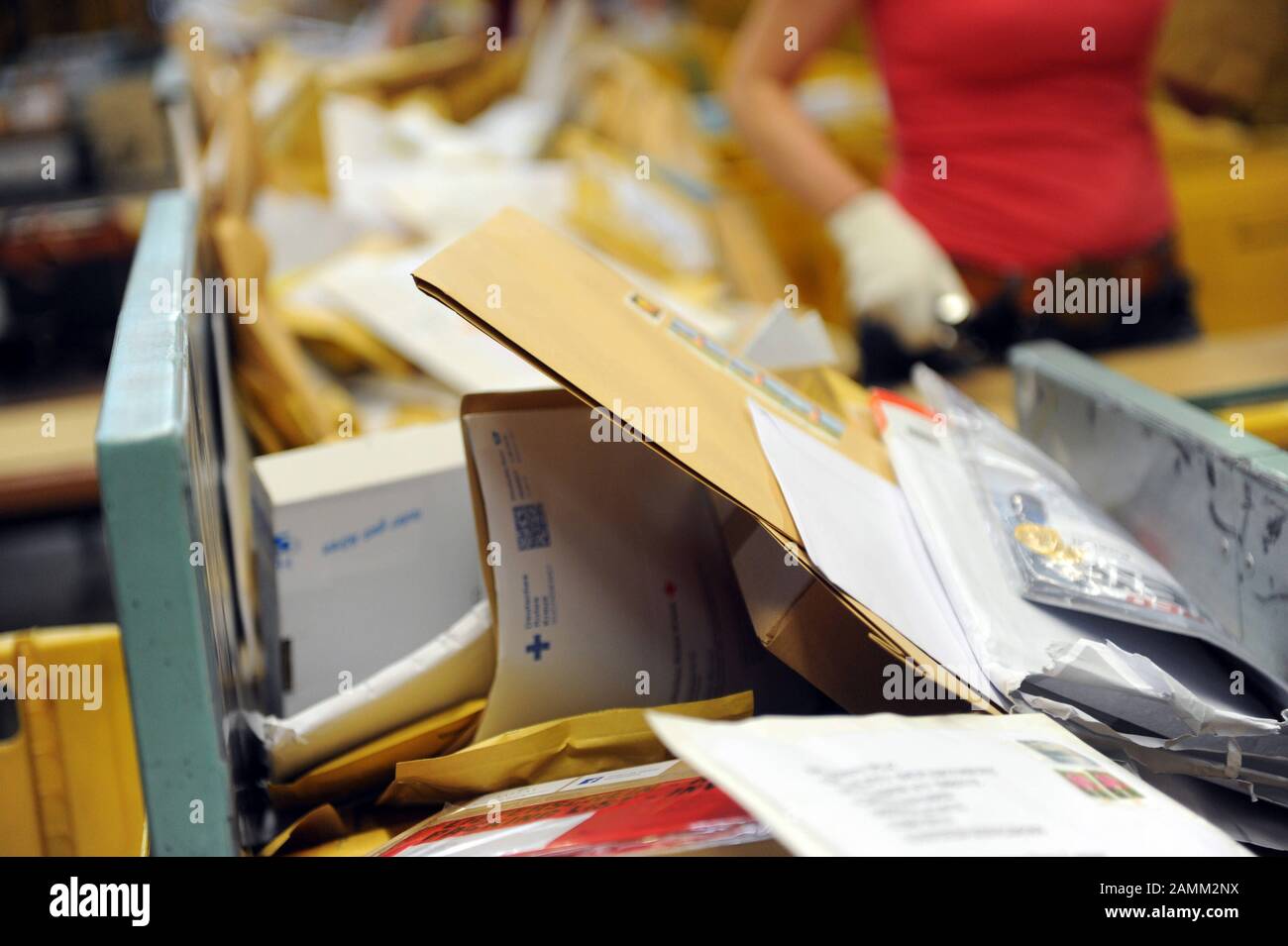Letter centre of the Deutsche Post AG in the former railway hall of the ...
