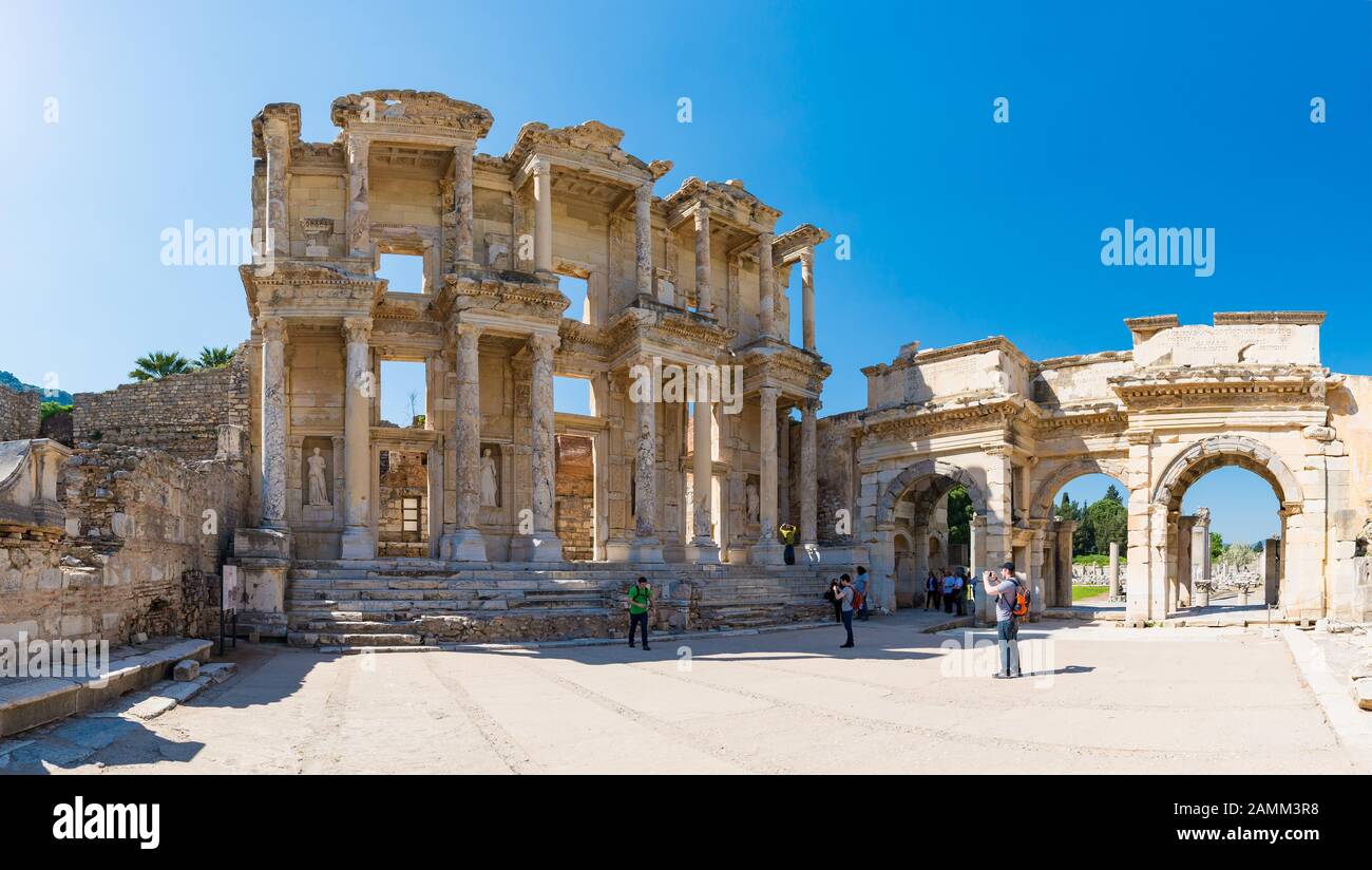 Ancient greek statue restoration hi-res stock photography and images ...