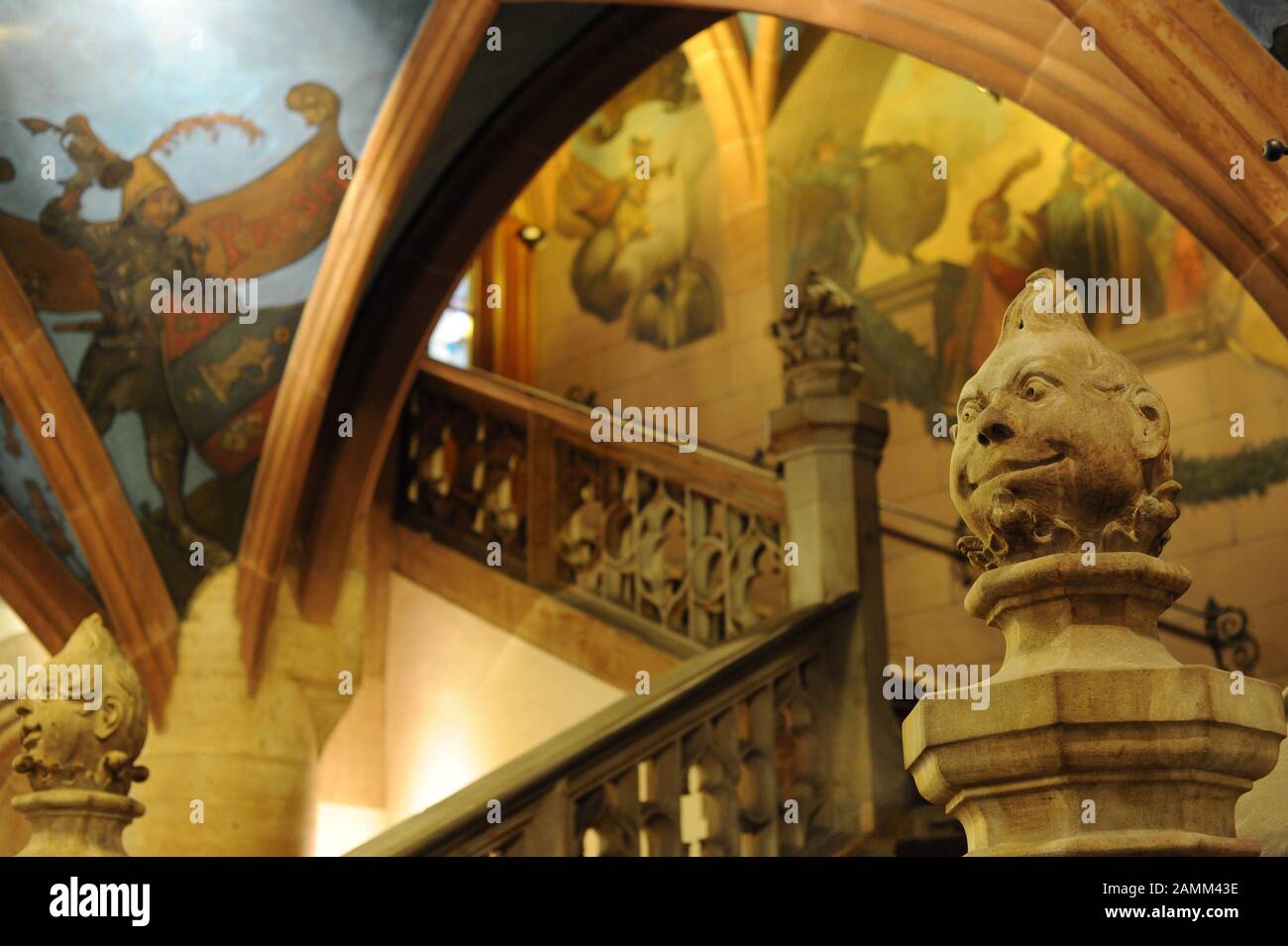 Ratskeller munich hi-res stock photography and images - Alamy