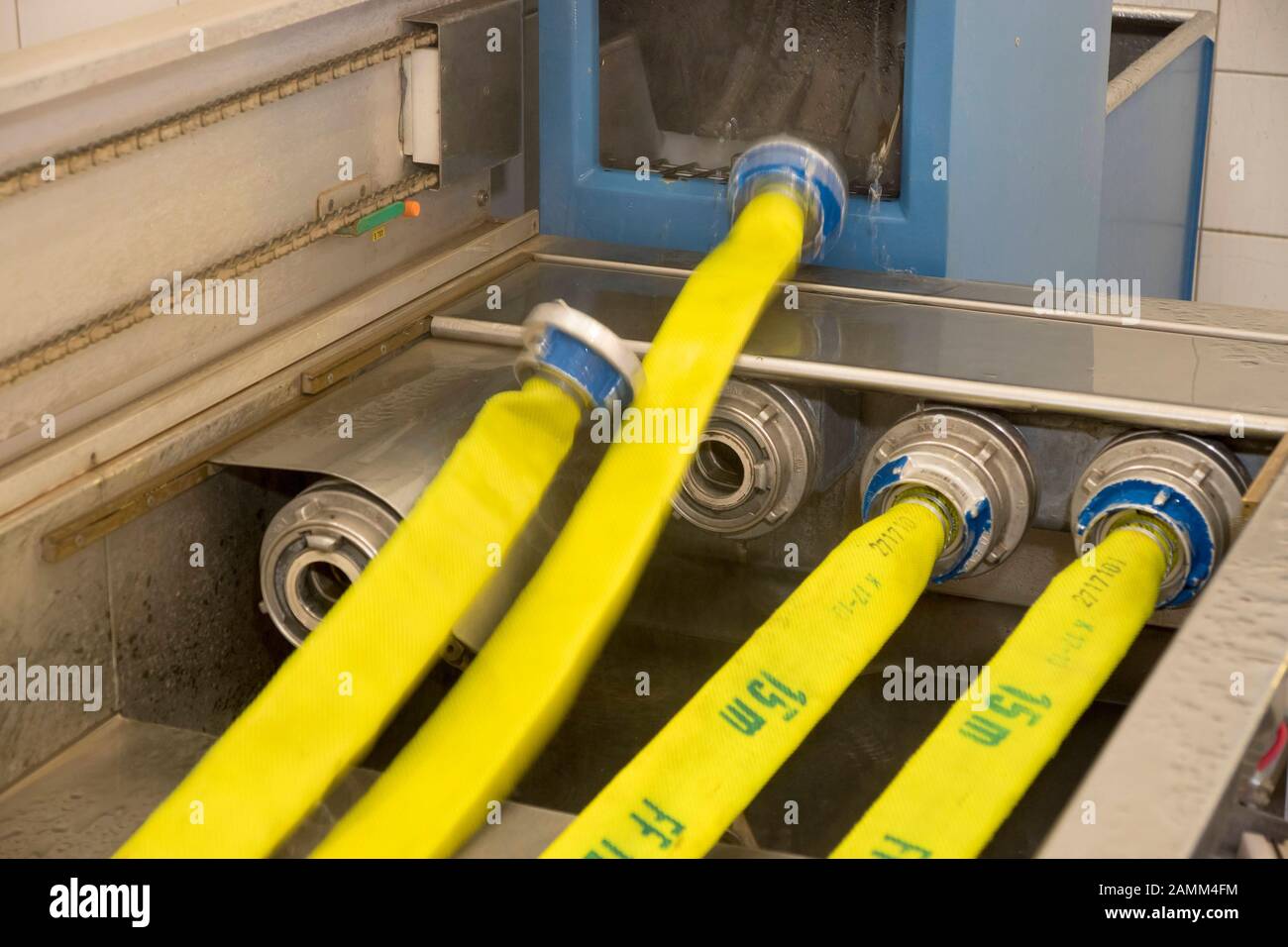 Fire brigade Teisendorf - the hose washing system [automated ...