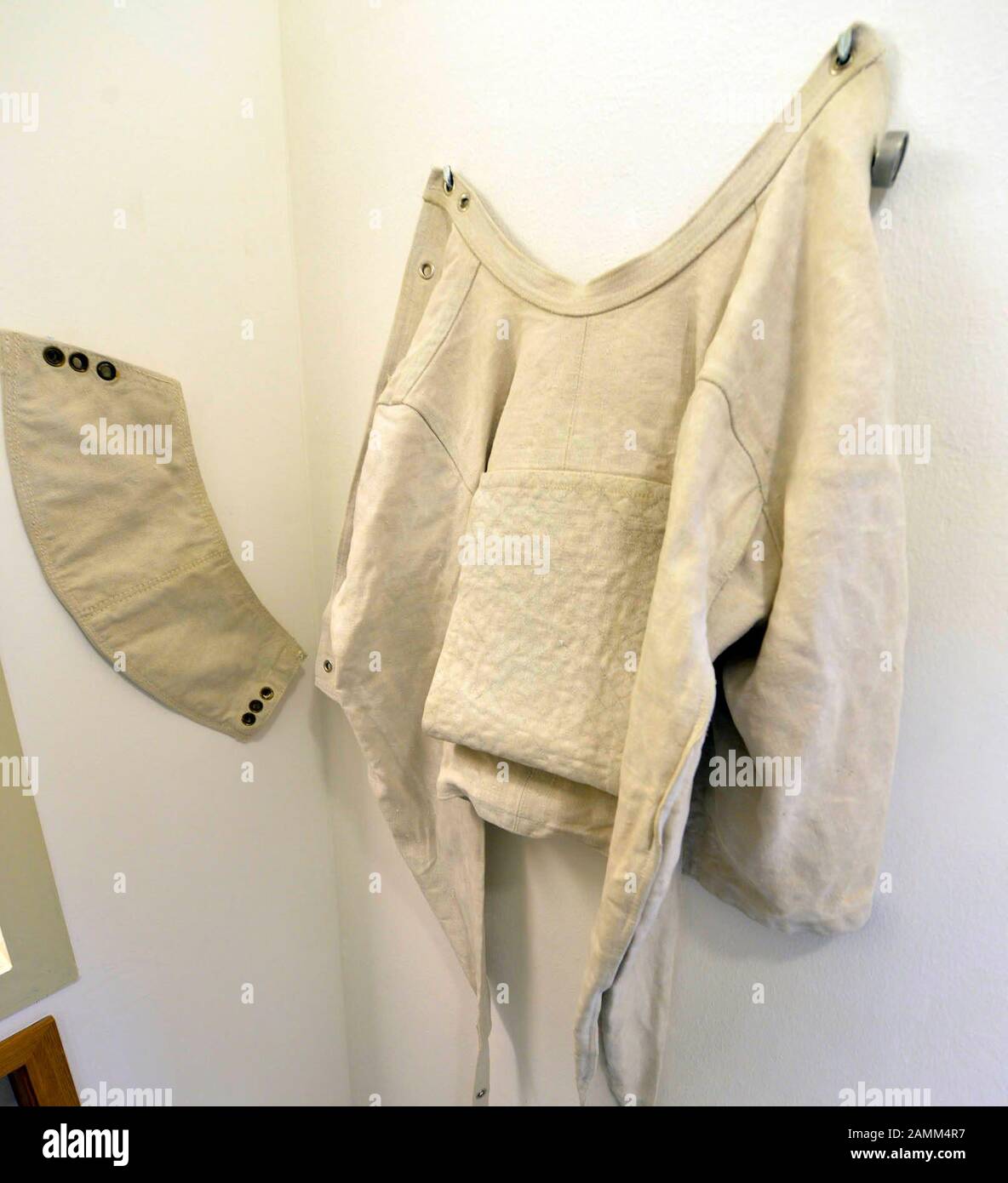 Straitjacket hi-res stock photography and images - Alamy
