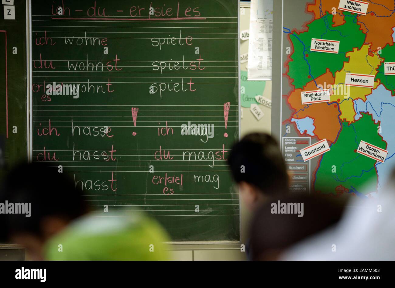 German lessons for the children of refugees in the secondary school in ...
