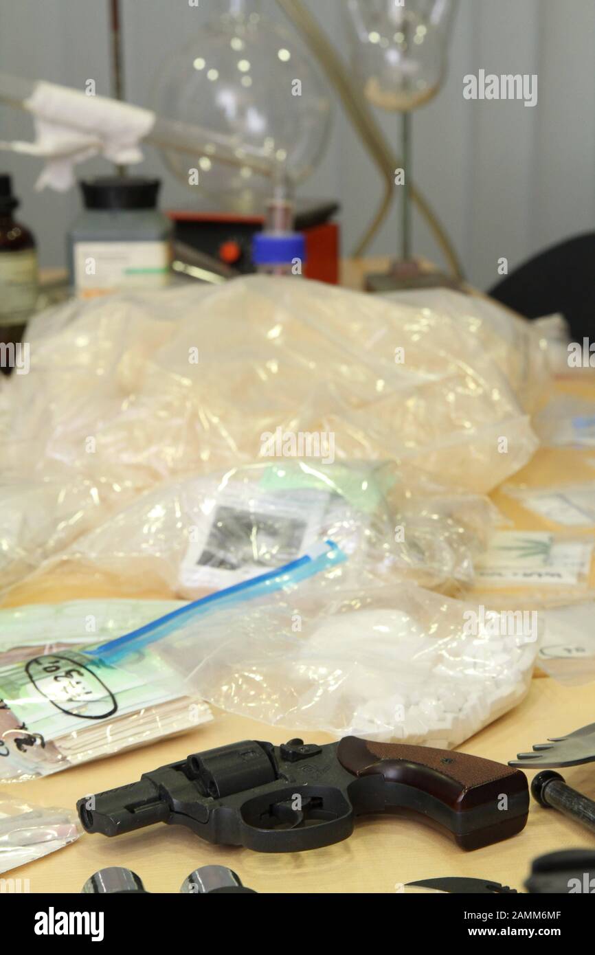 Drug lab bust hi-res stock photography and images - Alamy