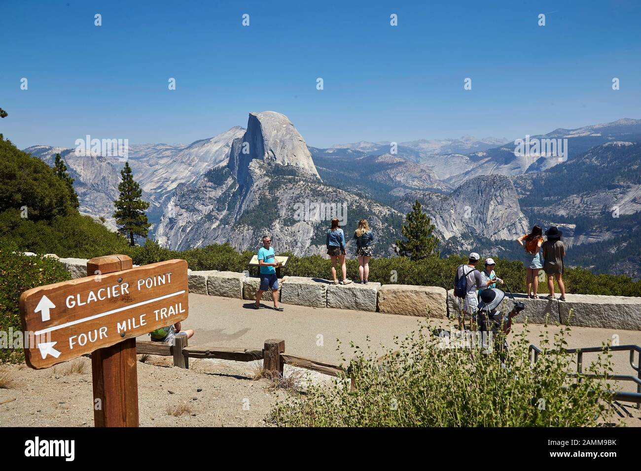 Yosemite National Park, Glacier Point with a view of the Half Dome ...