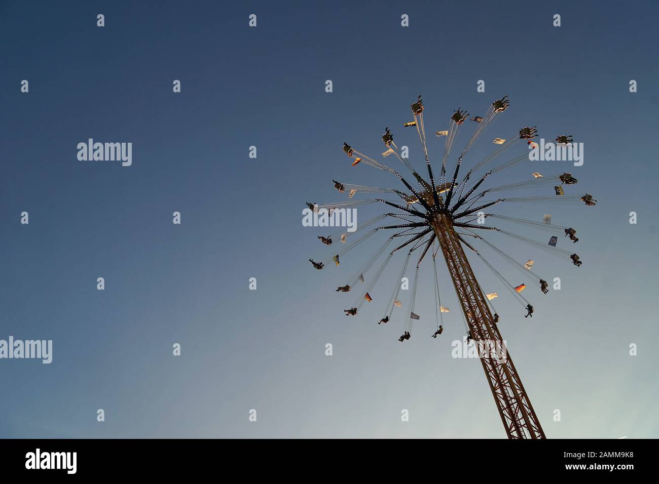 Chain flyer hi-res stock photography and images - Alamy