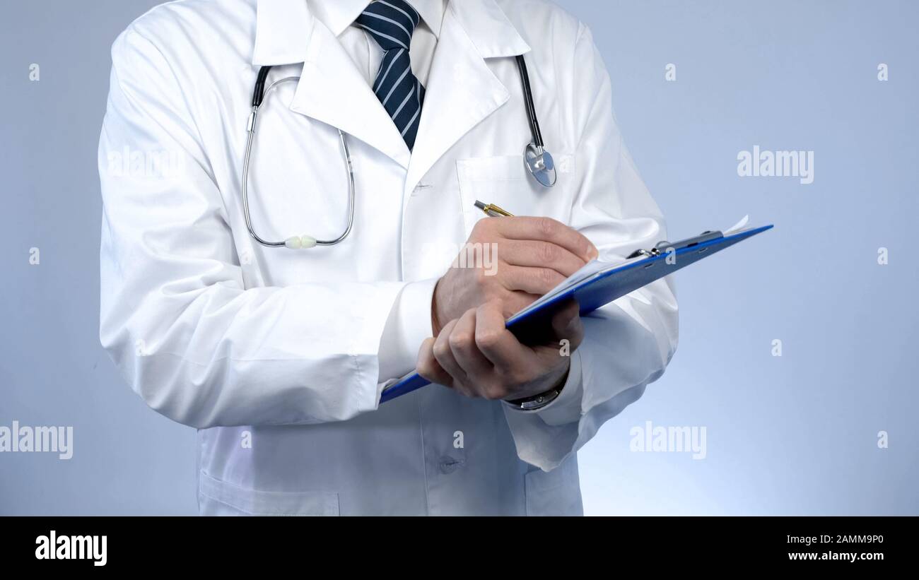 Medical record keeping hi-res stock photography and images - Alamy