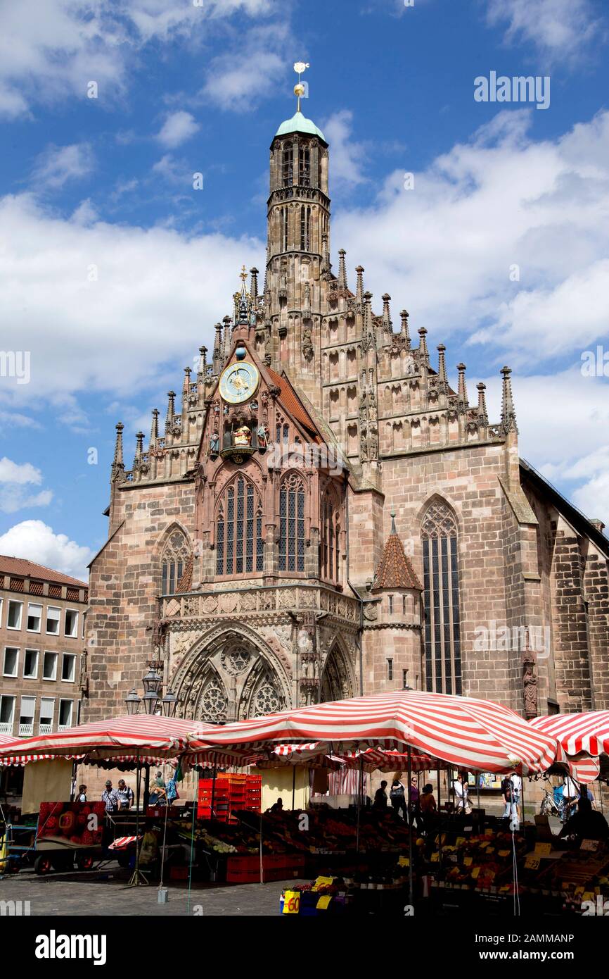 Nuremberg's main market square hi-res stock photography and images - Alamy