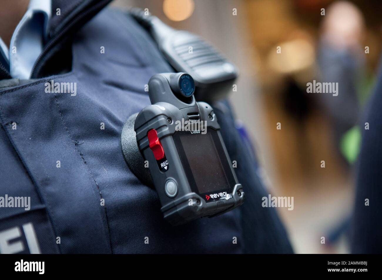 Body cams hi-res stock photography and images - Alamy