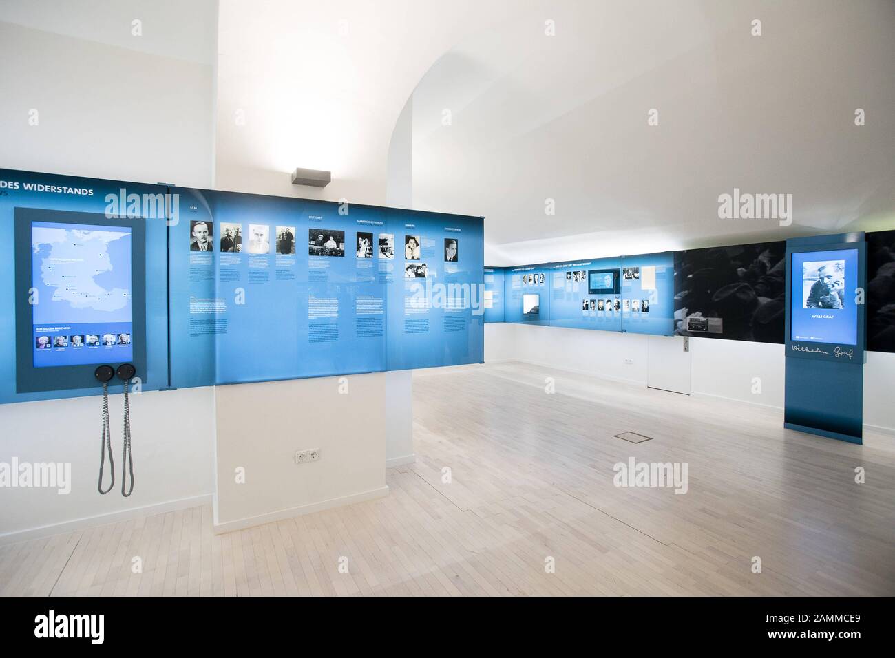 Lmu munich memorial hi-res stock photography and images - Alamy
