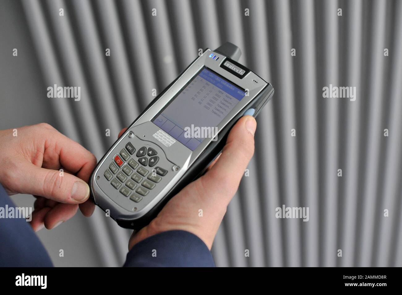 Heating meter reader ista hi-res stock photography and images - Alamy