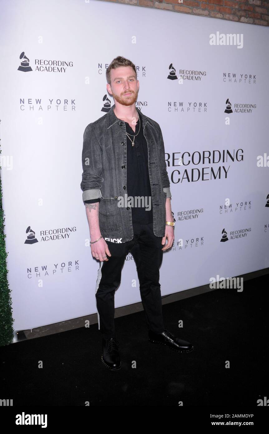 William dess hi-res stock photography and images - Alamy